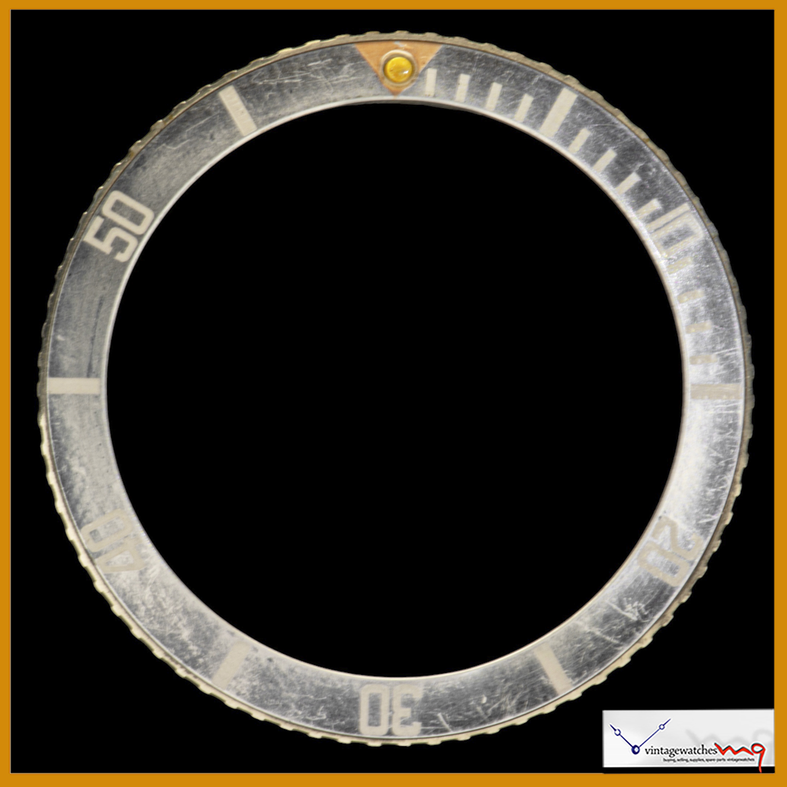 One set Bezel & Insert Fat Font Red Triangle Patina Dot for